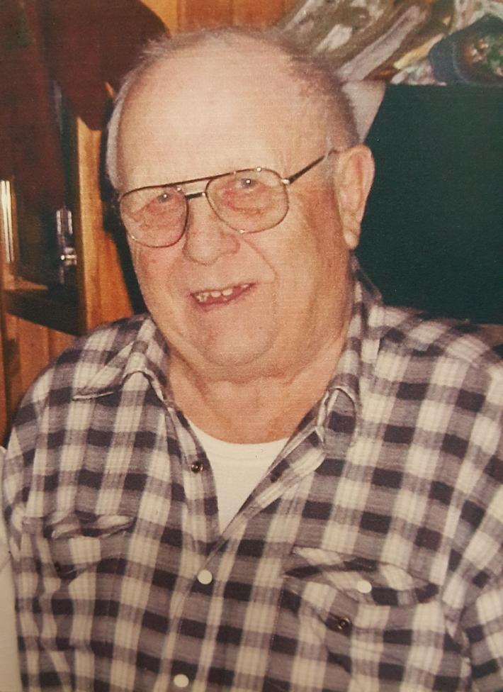 Robert "Bubs" Crumbie | Rod Abrams Funeral Home Ltd.