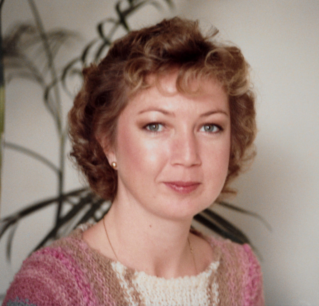 Carol Redman-Eberschlag | Rod Abrams Funeral Home Ltd.