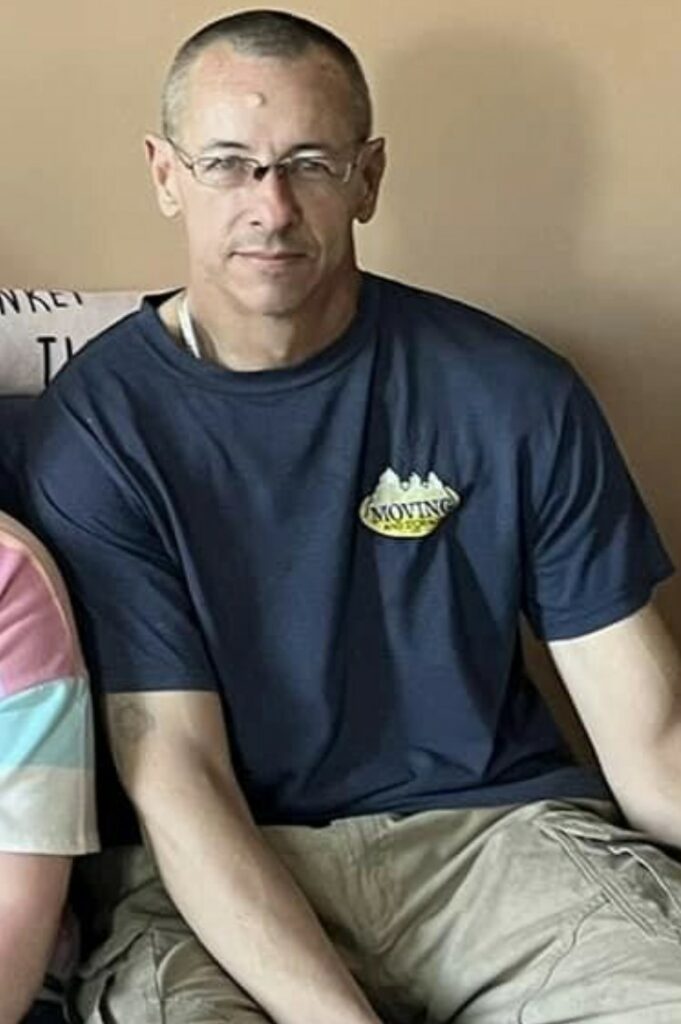 Leslie Crosbie | Rod Abrams Funeral Home Ltd.