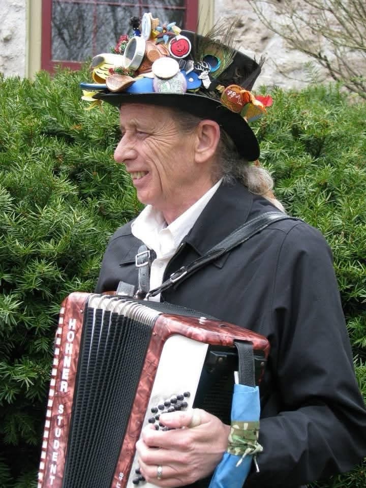 Thomas "Tom" Arthur Elmer | Rod Abrams Funeral Home Ltd.