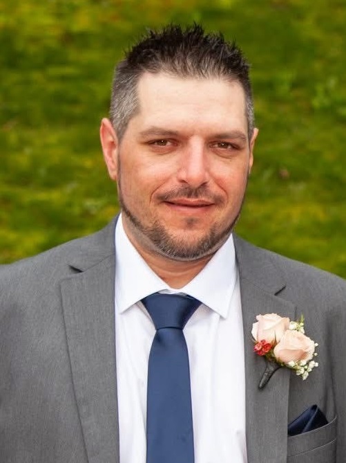 Trevor Lee Knight | Rod Abrams Funeral Home Ltd.