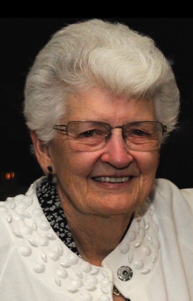 Earla Joan McCullough | Rod Abrams Funeral Home Ltd.